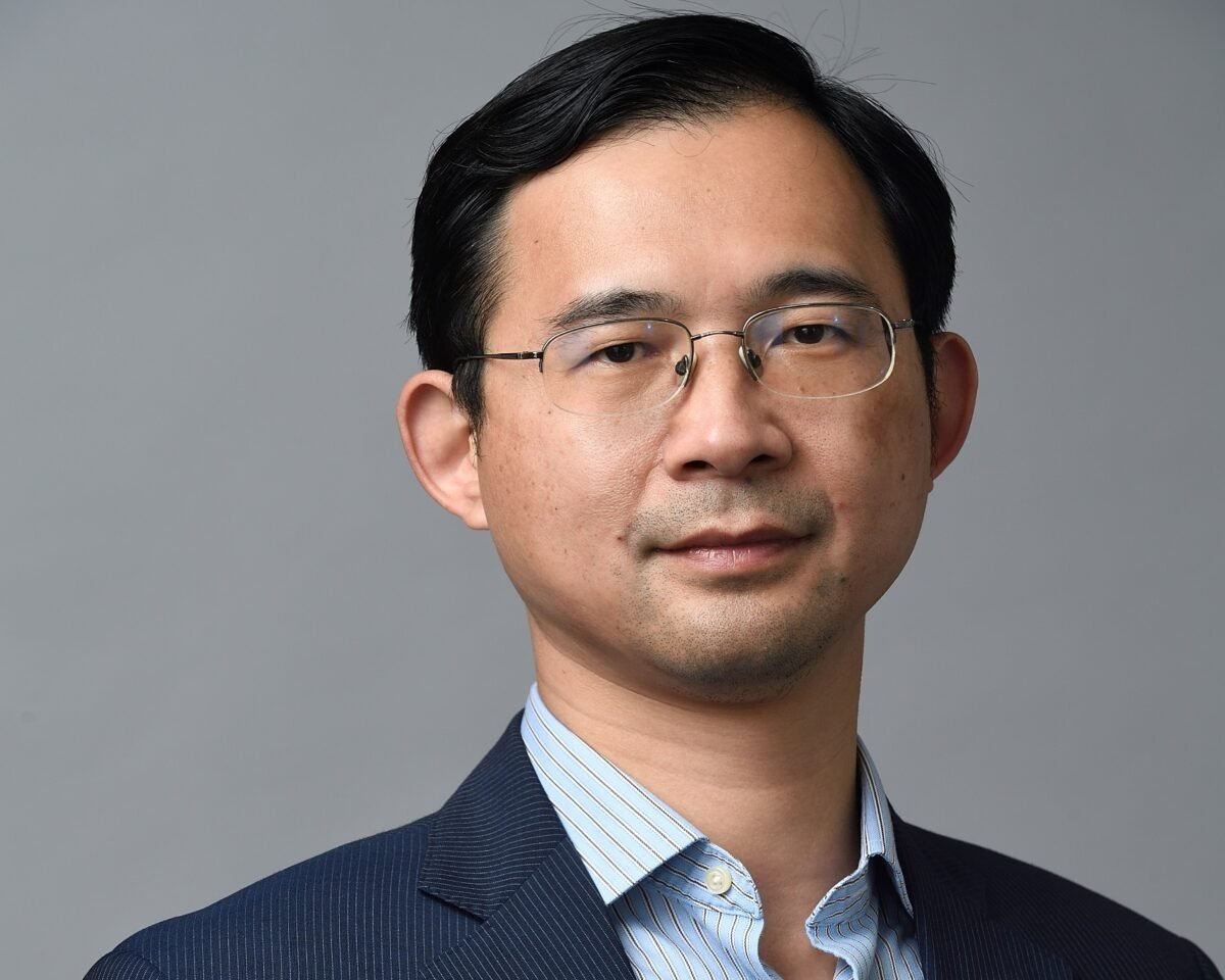 Chao Wang Developing High-Density Hydrogen Fuel Cell for Sustainable Transportation - Johns ...